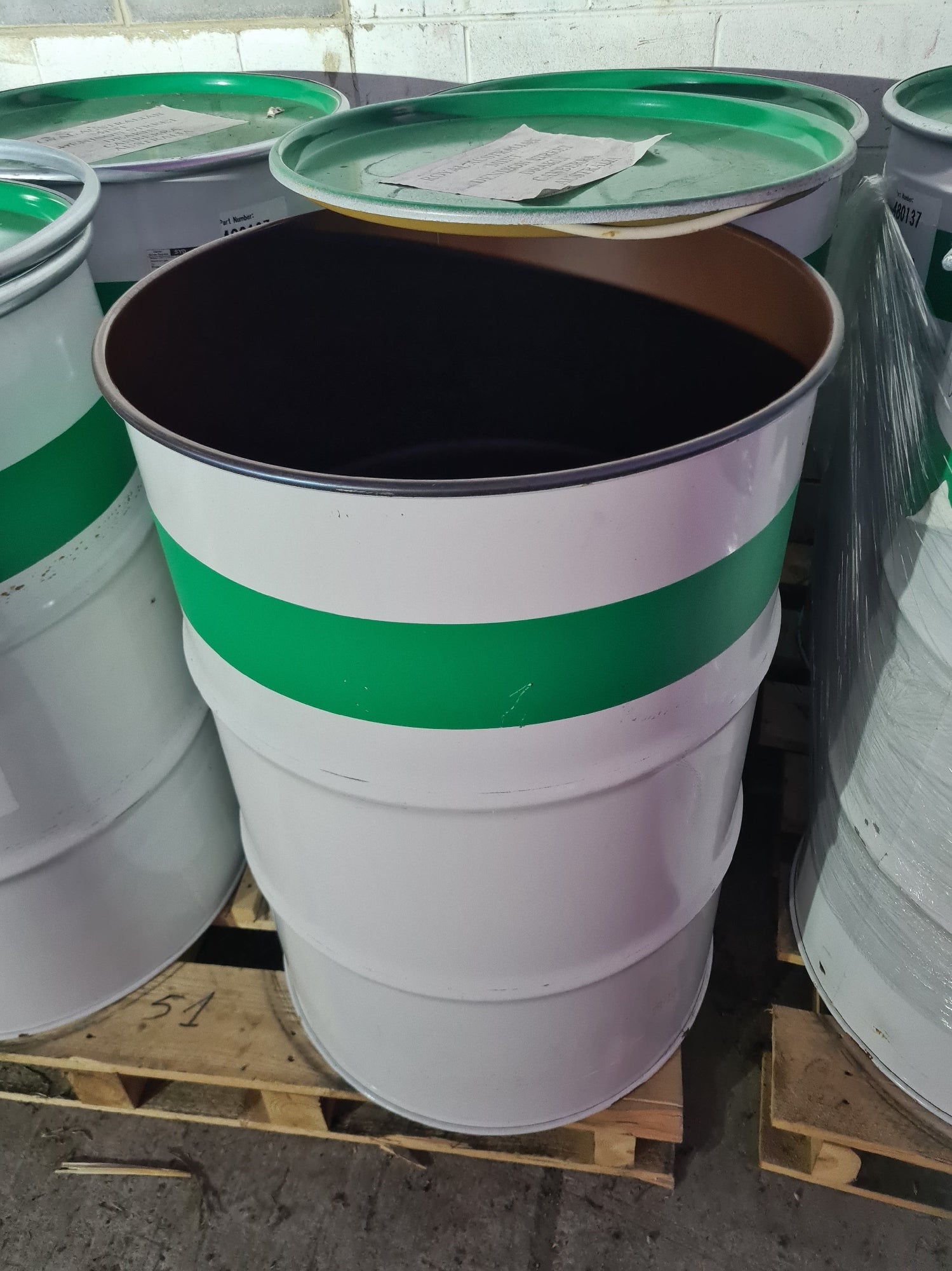 44 Gallon Drums – Yass Valley Stockfeeds